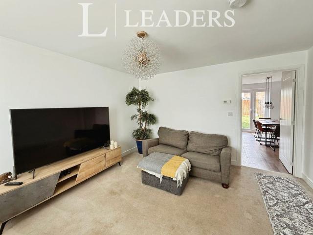 3 bedroom house to rent Oak Tree Drive, Trimley St. Martin, Felixstowe, IP11