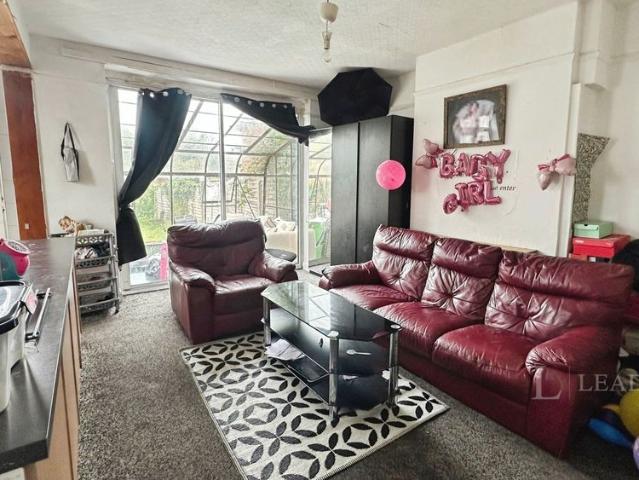 3 bedroom house to rent Old Bedford Road, Luton, Bedfordshire, LU2