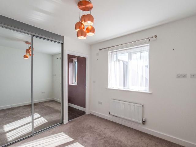 3 bedroom house to rent Oxlip Way, Stowupland, Stowmarket, IP14