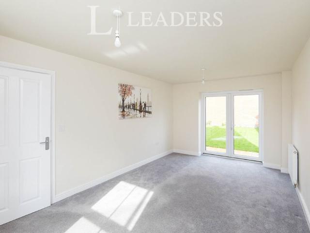 3 bedroom house to rent Primrose Drive, Tutbury, Burton on Trent, DE13
