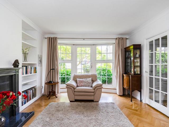 3 bedroom house to rent Rufus Close, Lewes, East Sussex, BN7
