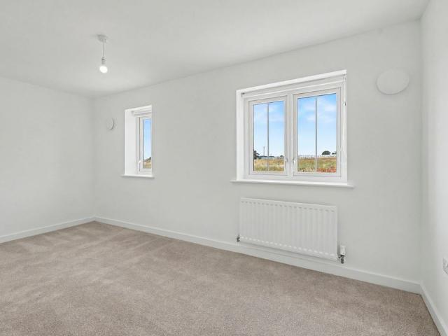 3 bedroom house to rent Sedge Close, Harpole, Northampton, NN7