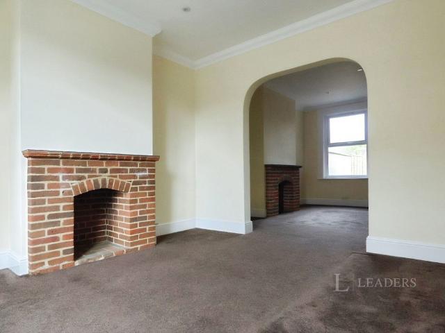 3 bedroom house to rent St. Marys Road, Bishopstoke, Eastleigh, SO50