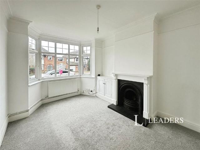 3 bedroom house to rent Stoughton Road, Oadby, Leicester, LE2