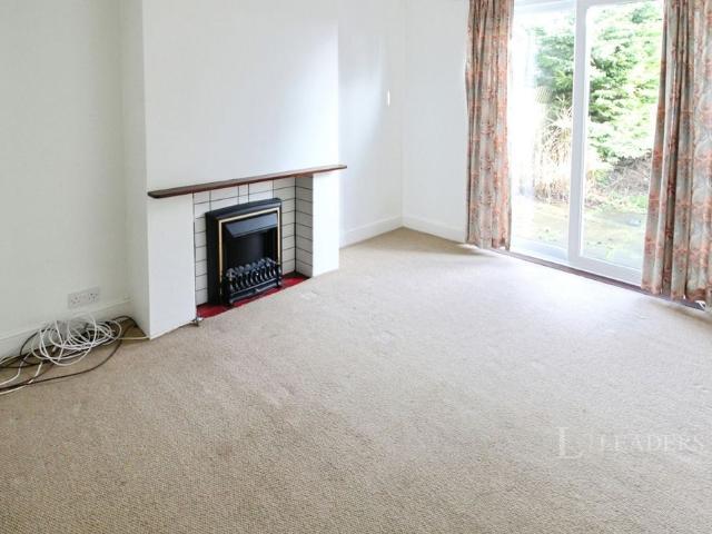 3 bedroom house to rent Sunridge Avenue, Luton, Bedfordshire, LU2
