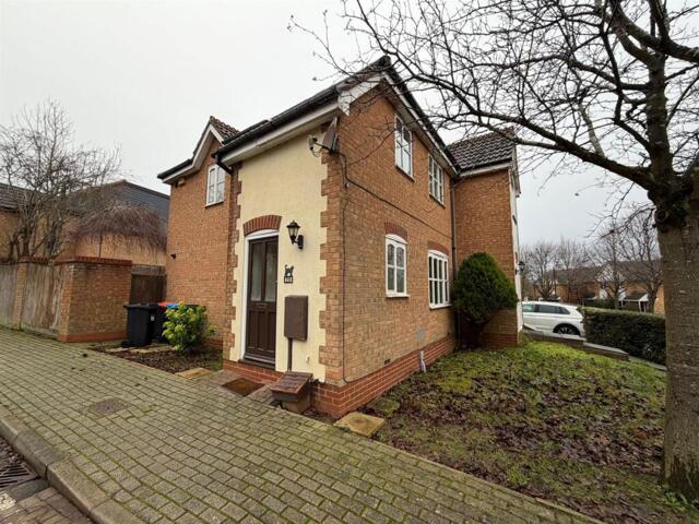 3 Bedroom House Tattenhoe Buckinghamshire 100456815