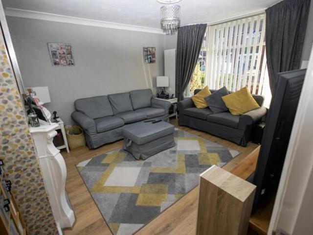 3 Bedroom House Tameside Tameside 100855340