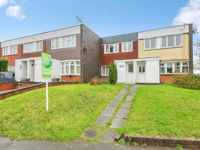 3 Bedroom House Tamworth Staffordshire LS100426508
