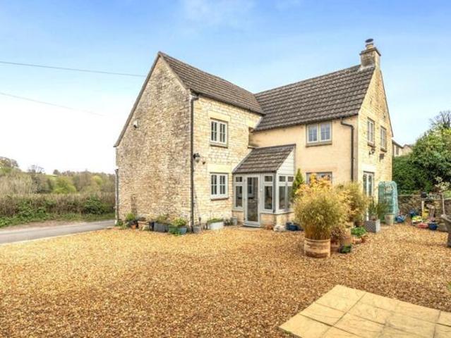 3 Bedroom House Tetbury Gloucestershire 102023845