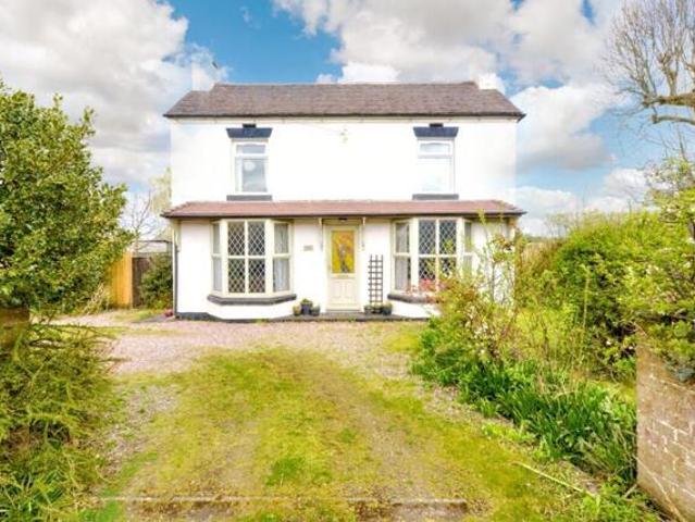 3 Bedroom House Telford Telford And Wrekin 99290217