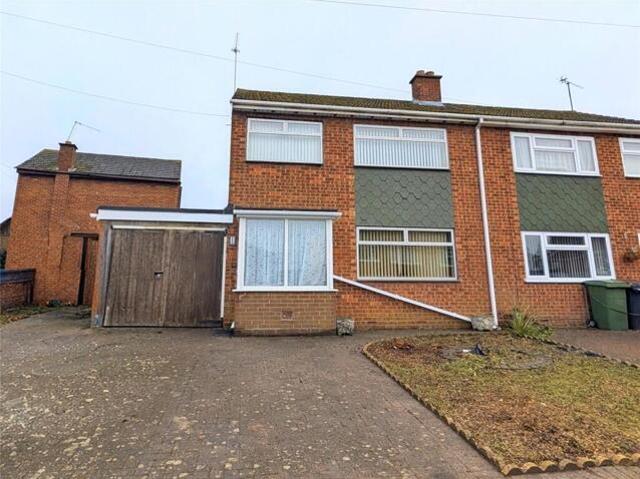 3 Bedroom House Telford Telford And Wrekin LS100132287