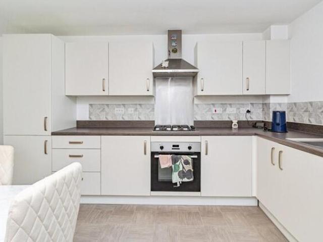 3 Bedroom House Telford Telford And Wrekin LS101316467