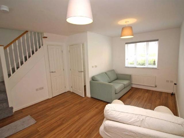 3 Bedroom House Terraced