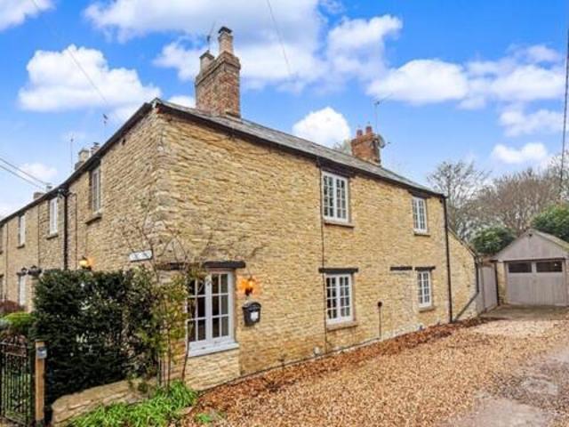 3 Bedroom House The Lane The Lane 99895347