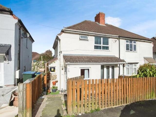 3 Bedroom House Tividale Tividale 99344844