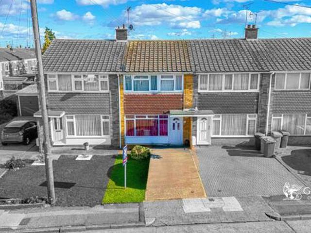 3 Bedroom House Tilbury Thurrock LS99092426
