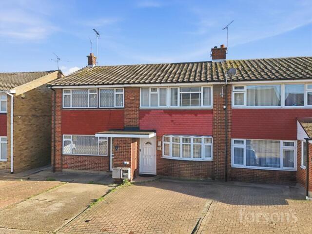3 Bedroom House Tilbury Thurrock LS99773614