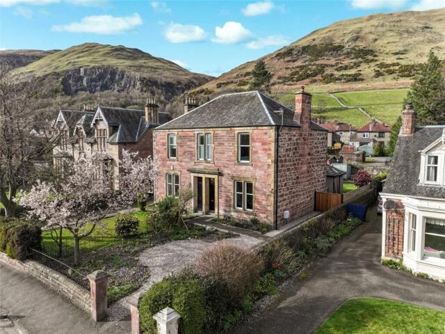 3 Bedroom House Tillicoultry Clackmannanshire 101678712