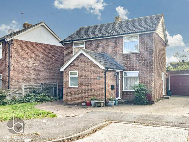 3 Bedroom House Tiptree Tiptree 101199921