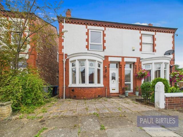 3 Bedroom House Trafford Trafford 99437268