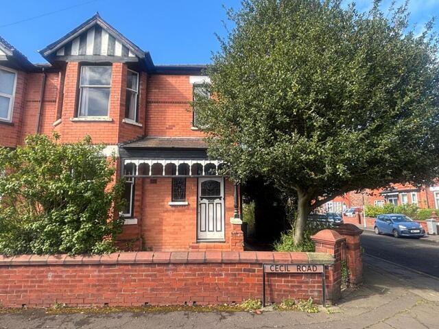 3 Bedroom House Trafford Trafford 99986683