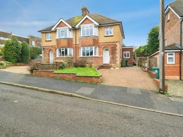 3 Bedroom House Tunbridge Wells Kent LS100503290