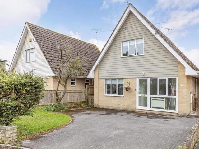 3 Bedroom House Upton Cheshire LS99054754