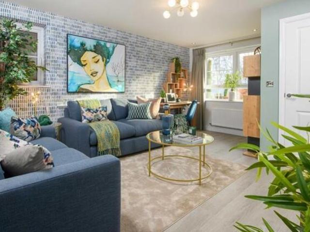 3 Bedroom House Uttoxeter Staffordshire 100456576