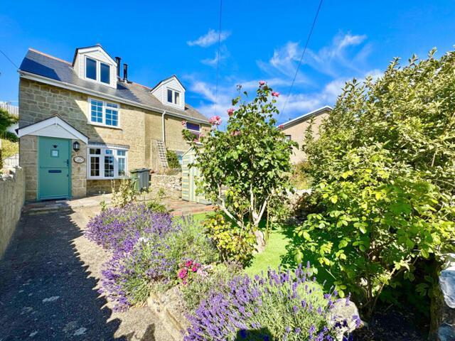 3 Bedroom House Ventnor Isle Of Wight LS100917744