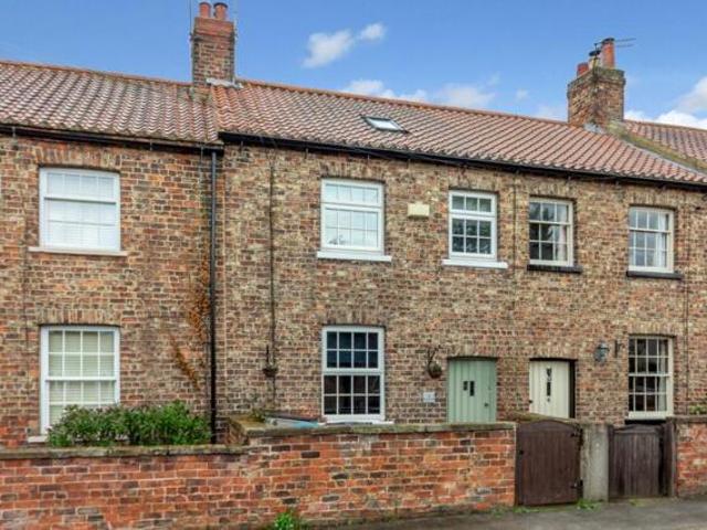 3 Bedroom House York York LS100096995