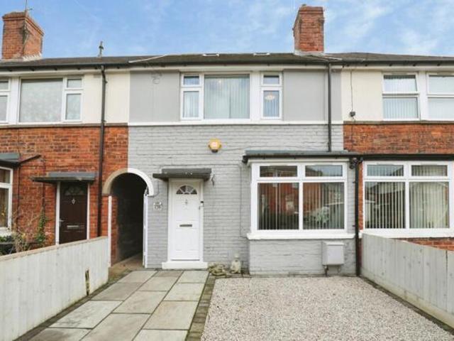 3 Bedroom House York York LS99952373