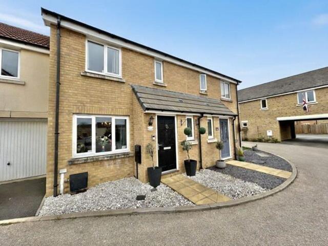 3 Bedroom House Yeovil Somerset LS101678311