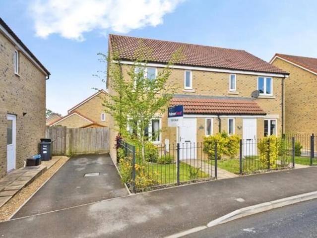 3 Bedroom House Yeovil Somerset LS101678566