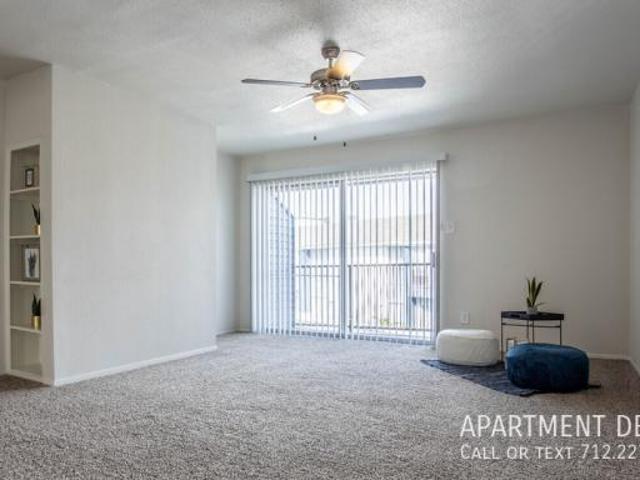 3 bedroom, Houston TX 77042 77324460