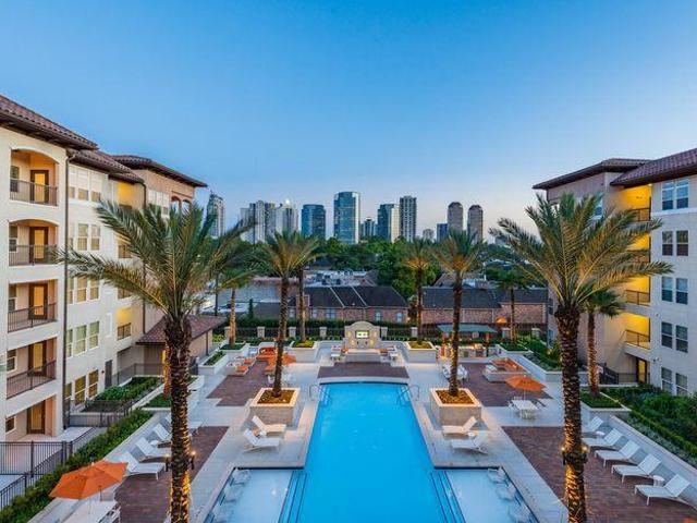 3 bedroom, Houston TX 77056 38913821