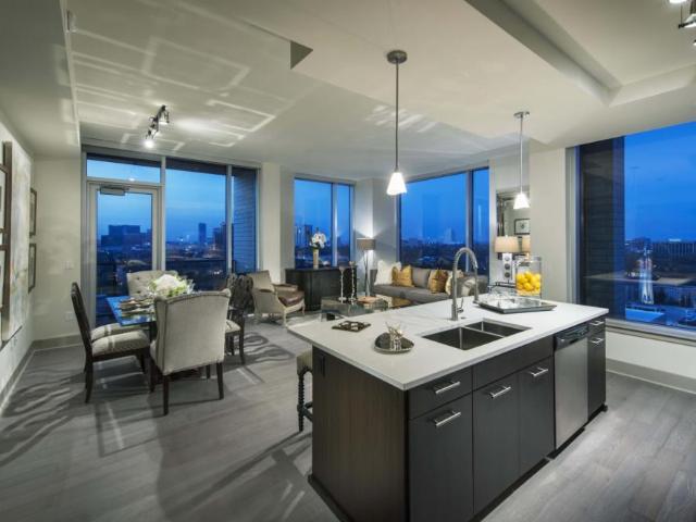 3 bedroom, Houston TX 77056 LS38917909