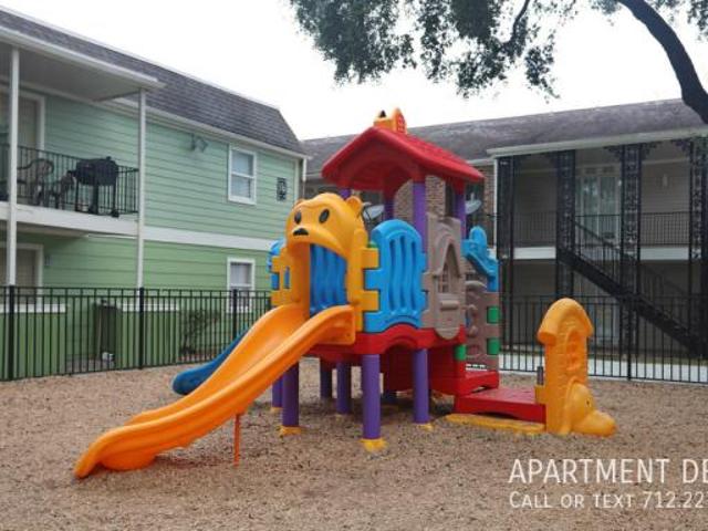 3 bedroom, Houston TX 77060 77325857
