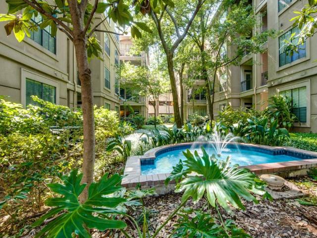 3 bedroom, Houston TX 77024 38913832