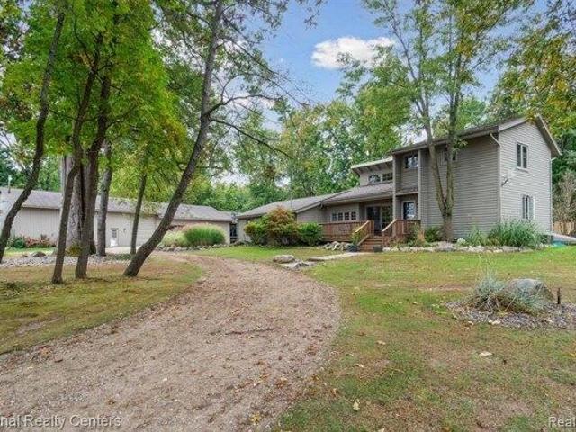 3 bedroom, Howell MI 48855 90388242