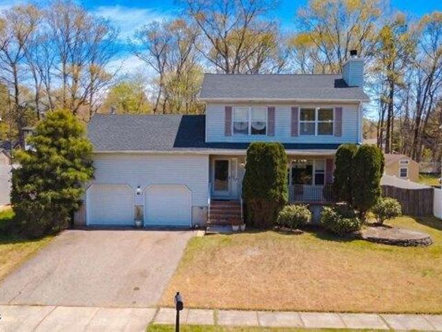 3 bedroom, Howell NJ 07731 104409029
