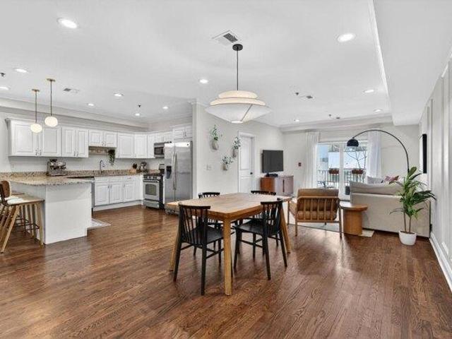3 bedroom, Hoboken NJ 07030 105125982