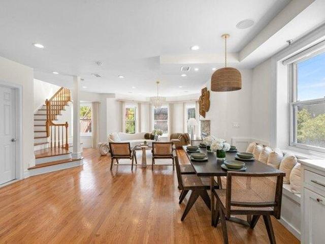 3 bedroom, Hoboken NJ 07030 105158508