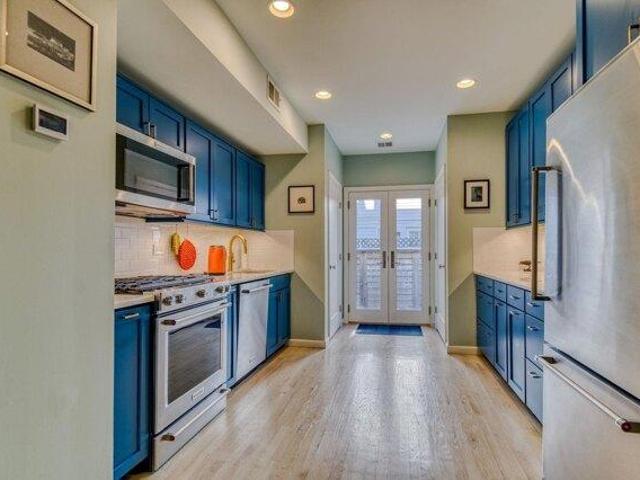 3 bedroom, Hoboken NJ 07030 LS101529760