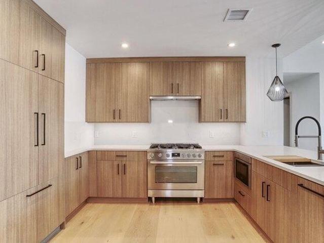 3 bedroom, Hoboken NJ 07030 LS101660534
