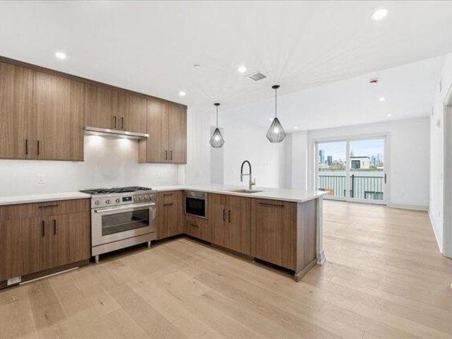 3 bedroom, Hoboken NJ 07030 LS101705462