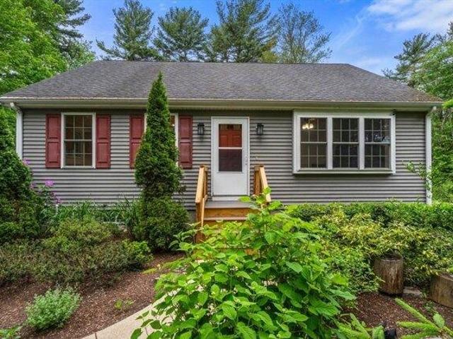 3 bedroom, Holbrook MA 02343 104807564