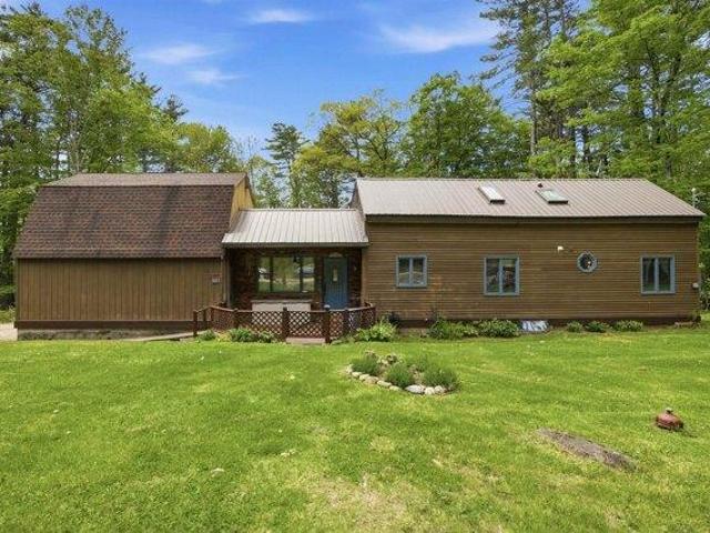 3 bedroom, Holderness NH 03245 104810471
