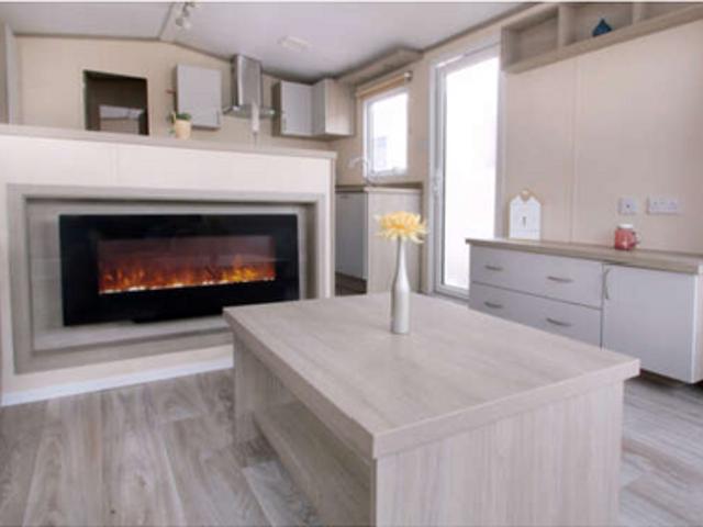 3 bedroom holiday park home for sale