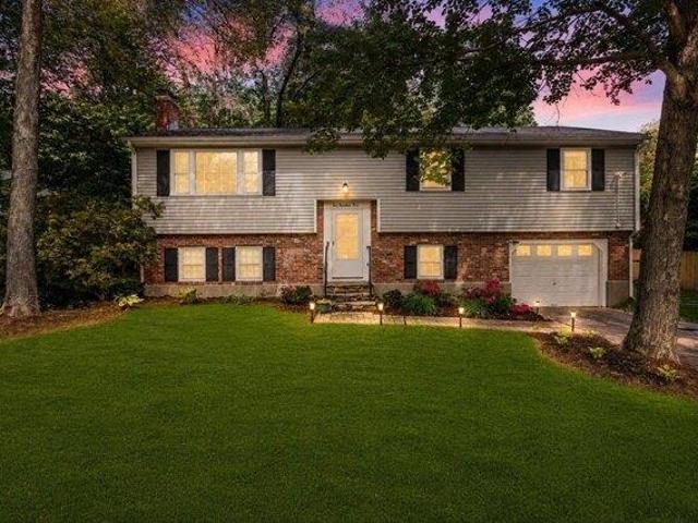 3 bedroom, Holliston MA 01746 103126885