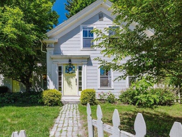 3 bedroom, Holliston MA 01746 104264775